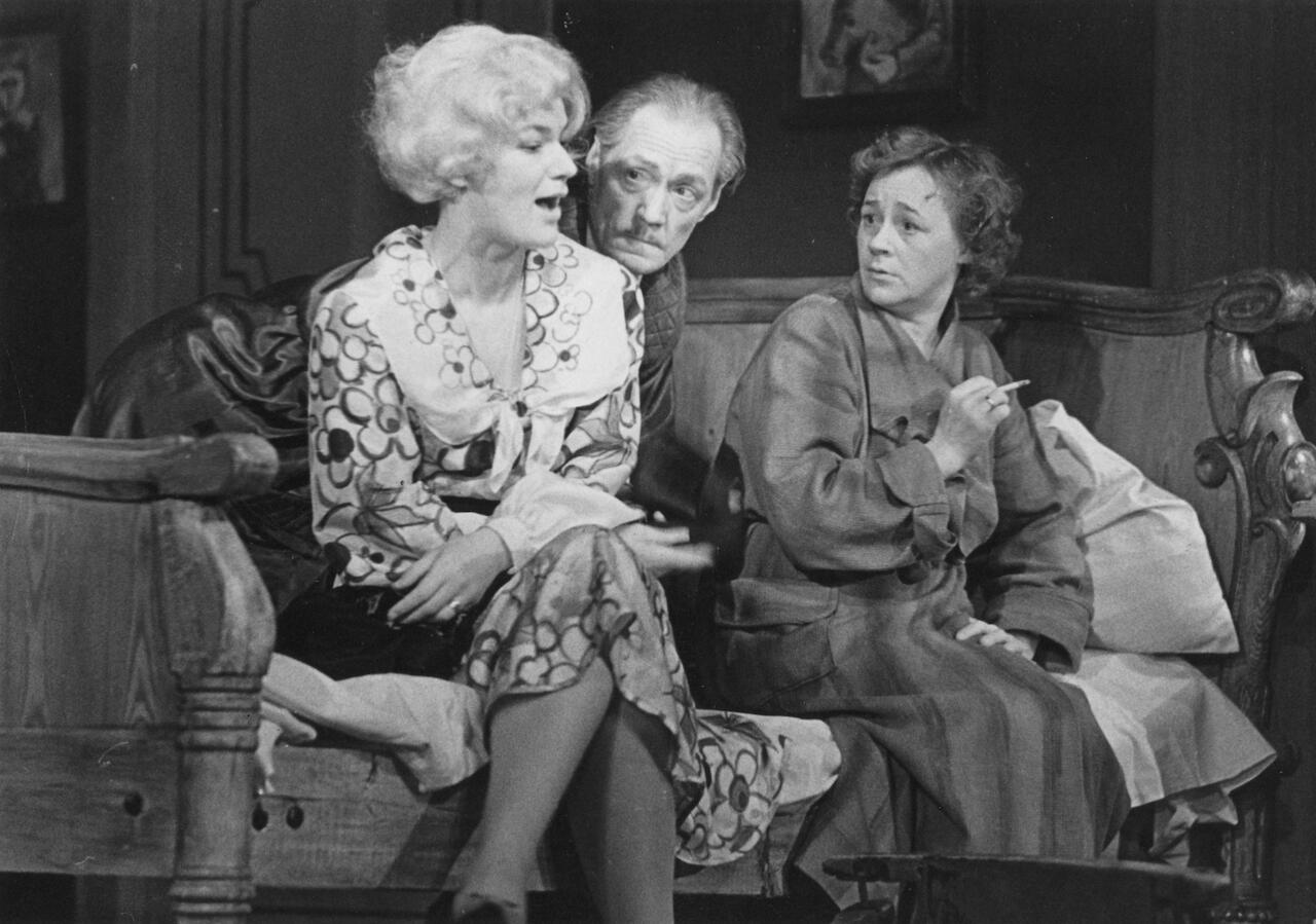 16. november — Endla Teater